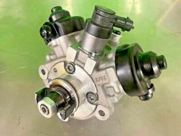 Hochdruckpumpe 0445010618 VOLVO V70 III S80 II D5 31272896 Einspritzpumpe